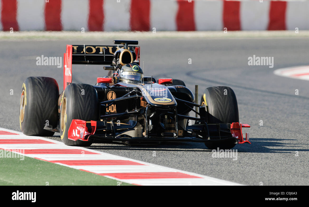 german driver Nick Heidfeld in the Renault R31 Formula One race car ...