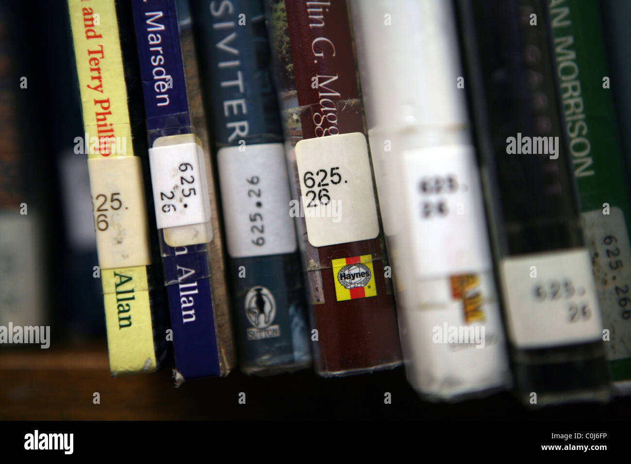 Library books in a UK public library Stock Photo - Alamy