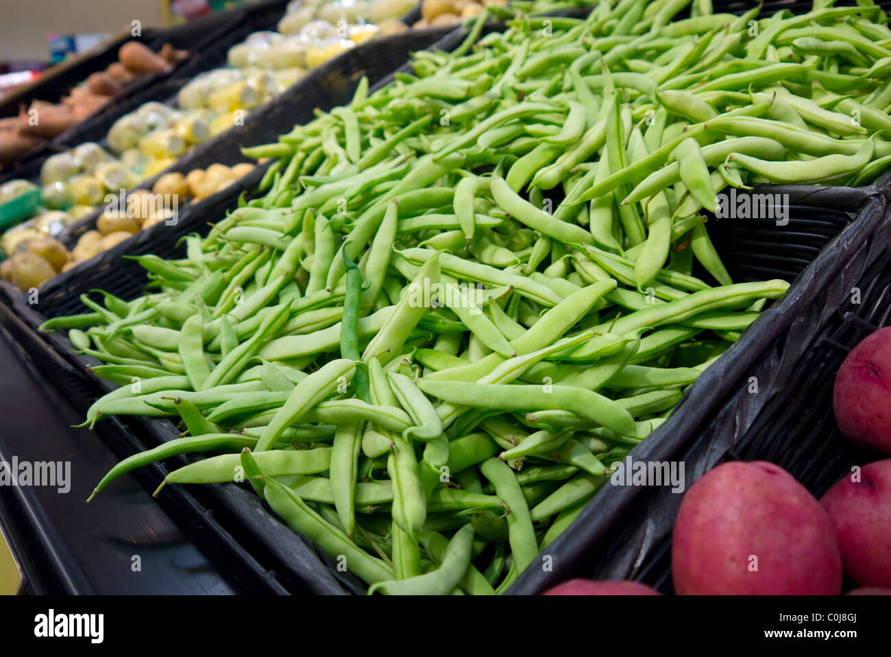 Organic produce section hi-res stock photography and images - Alamy