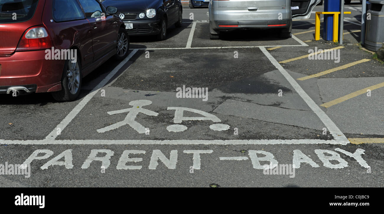 Pram Parking Stock Photos & Pram Parking Stock Images - Alamy