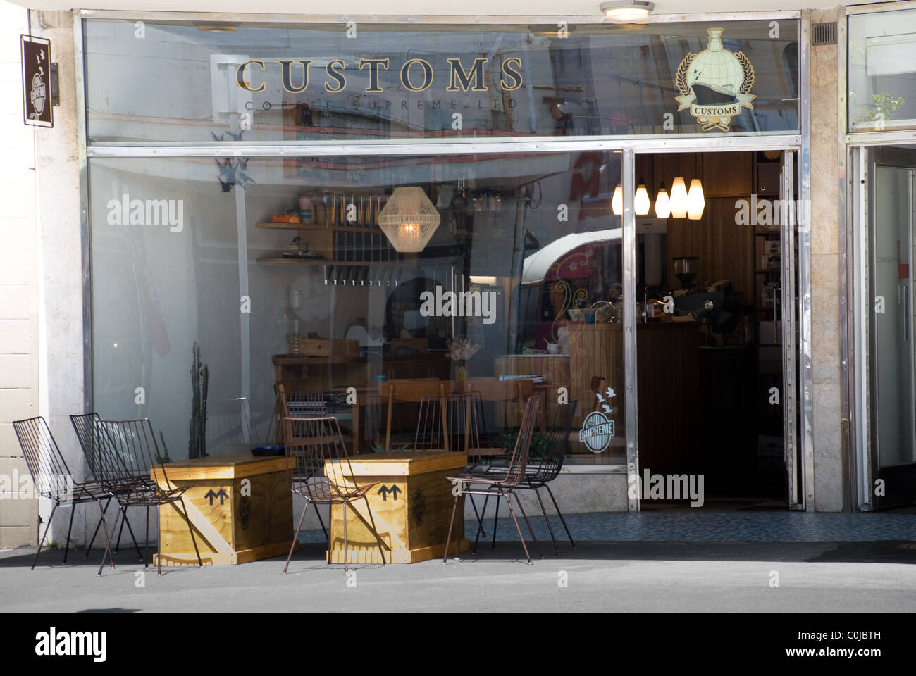 Customs Café / coffee shop, Cuba Street (Center of cafe culture ...