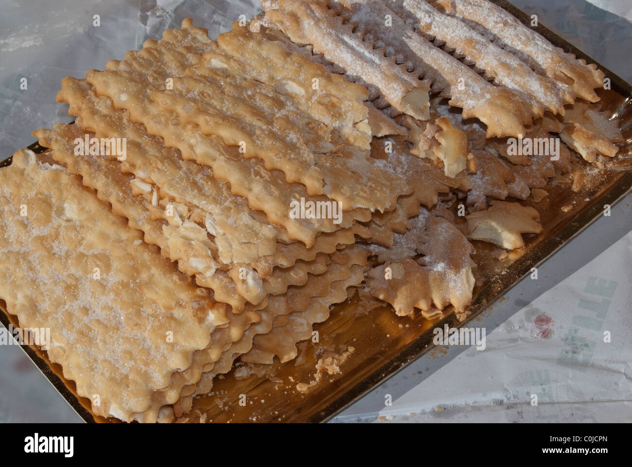 The frappe. Typical italian sweet biscuit for carnival Stock Photo - Alamy