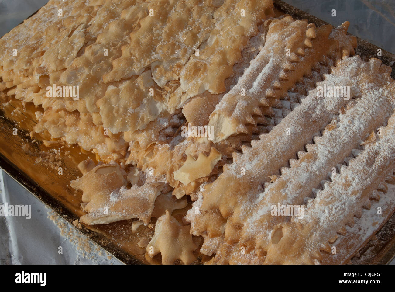The frappe. Typical italian sweet biscuit for carnival Stock Photo - Alamy
