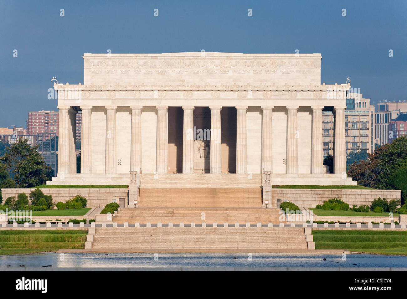 Lincoln memorial early morning hi-res stock photography and images - Alamy