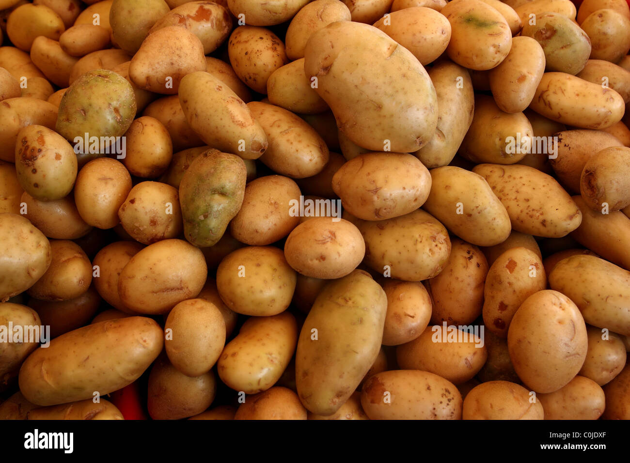 potatoes vegetable pattern background Stock Photo - Alamy