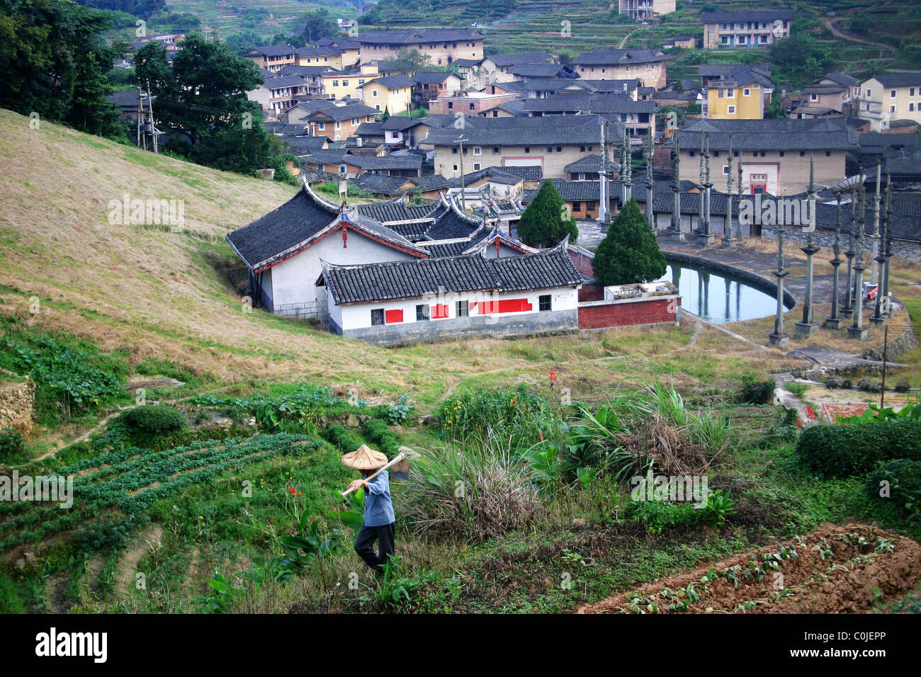 ARCHITECTURAL BEAUTY FUJIAN TULOU Fujian Tulou's beautiful village has ...