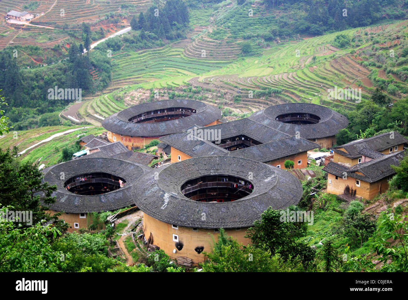 ARCHITECTURAL BEAUTY FUJIAN TULOU Fujian Tulou's beautiful village has ...