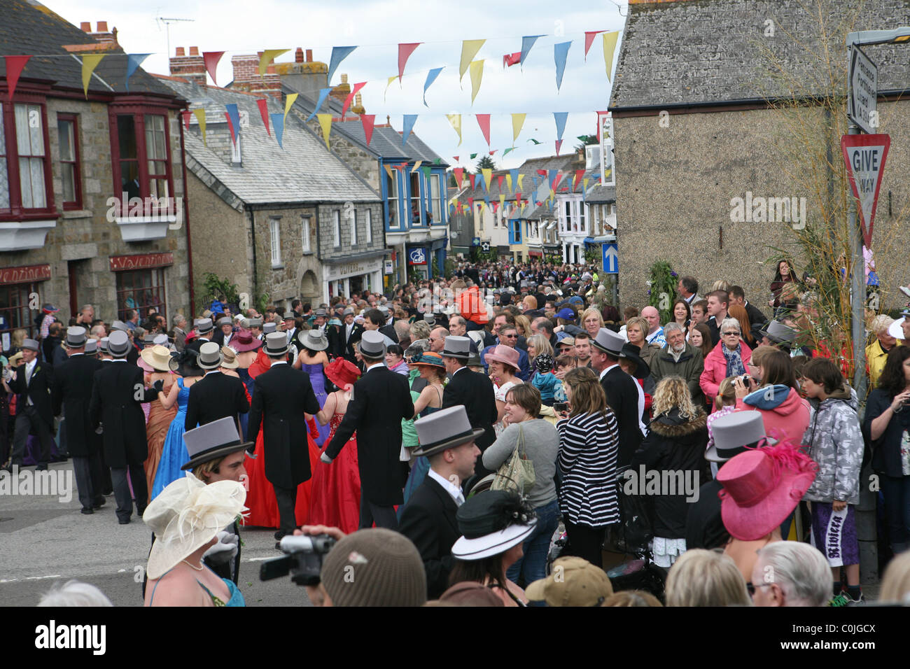 Cornish dance hi-res stock photography and images - Alamy