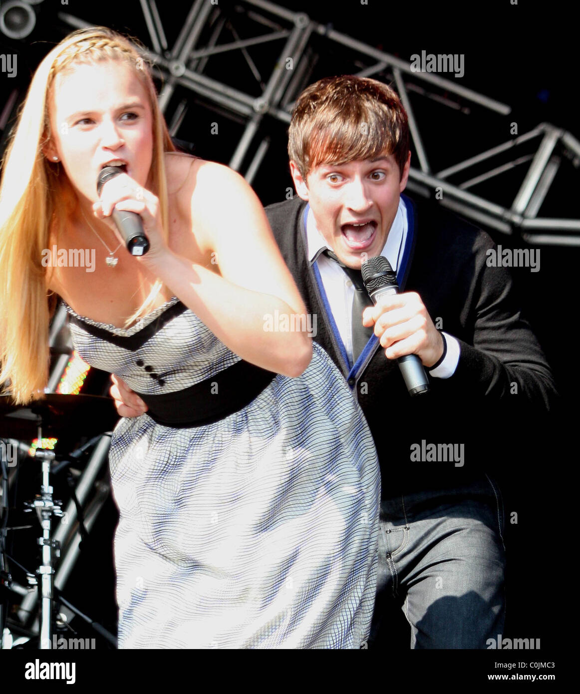 Sarah Smith and Sean Smith of Same Difference at Party in the Park at ...