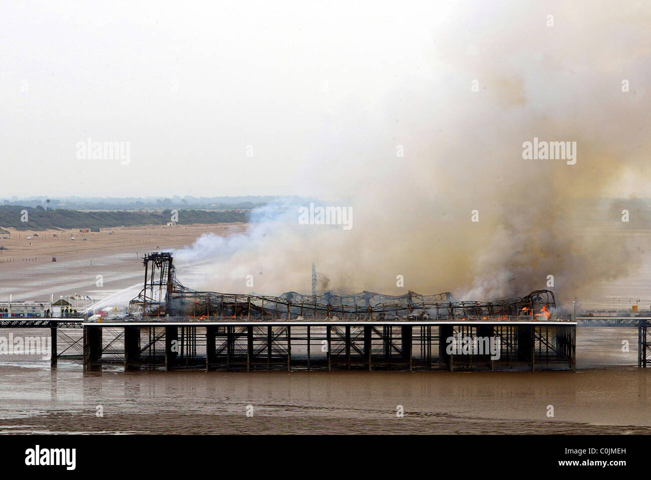 Weston super mares grand pier hi-res stock photography and images - Alamy