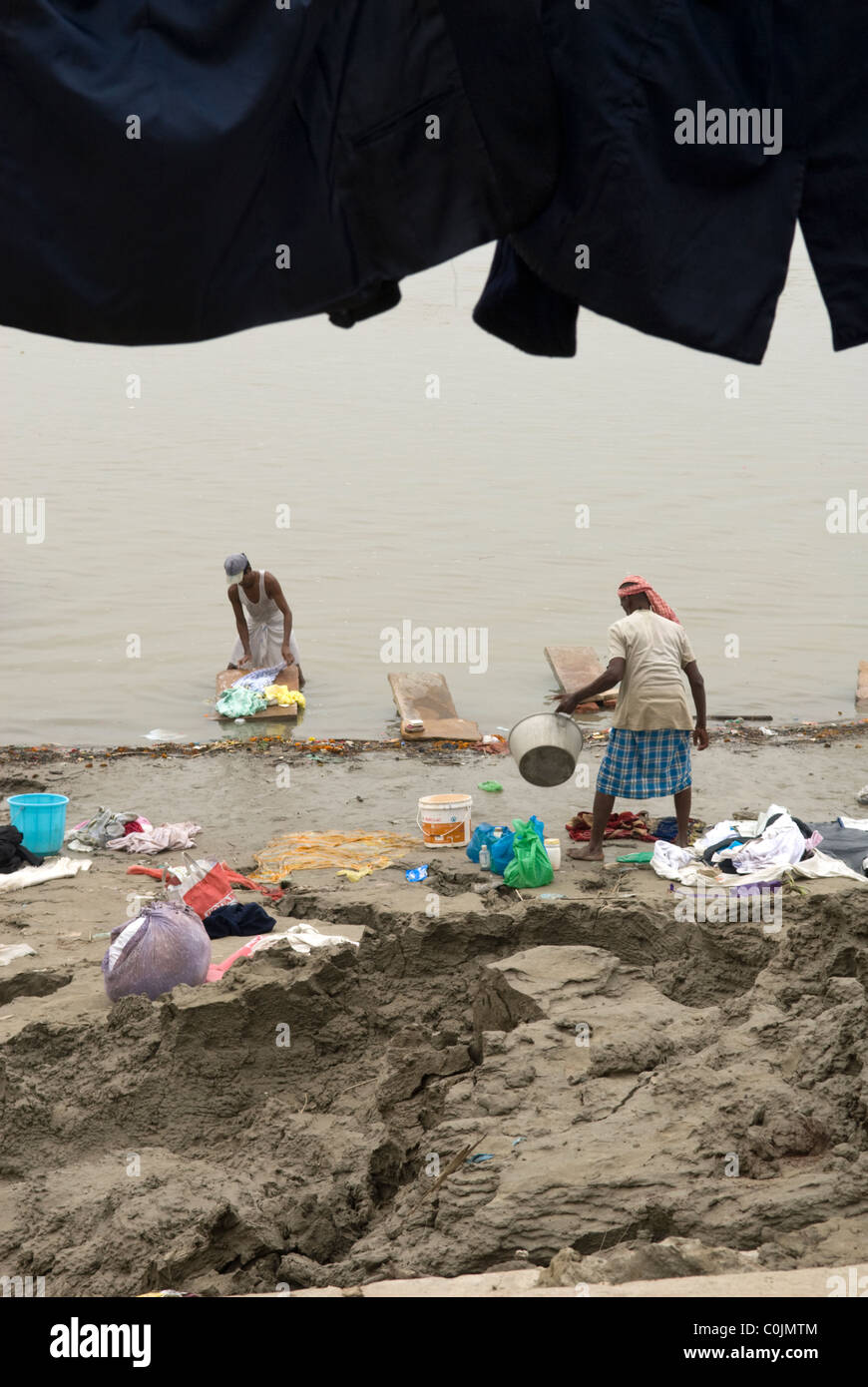 Laundry area at Dasaswamedh Ghat, River Ganges, Varanasi, India Stock ...
