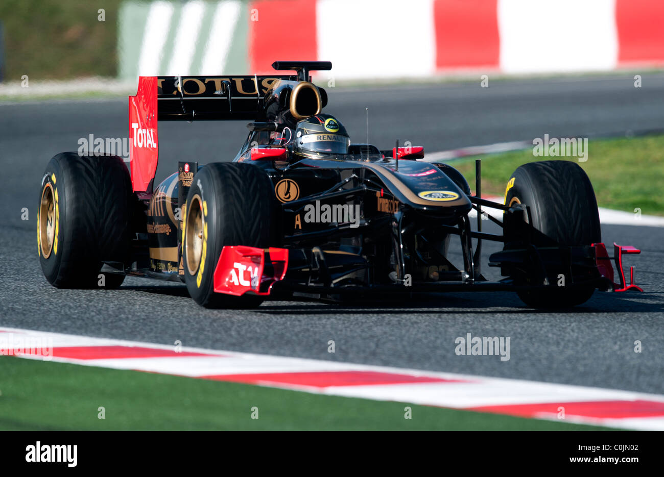 Nick Heidfeld (Germany) in his Lotus Renault GP Team-Renault R31 ...