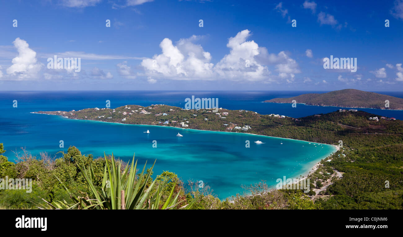 Magens Bay - the world famous beach on St Thomas in the US Virgin ...