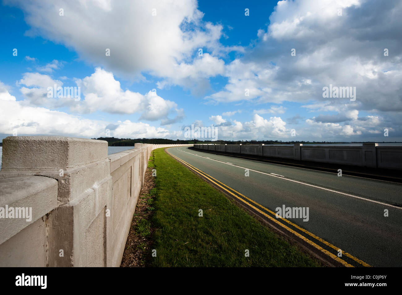 Blithfield reservoir staffordshire hi-res stock photography and images ...
