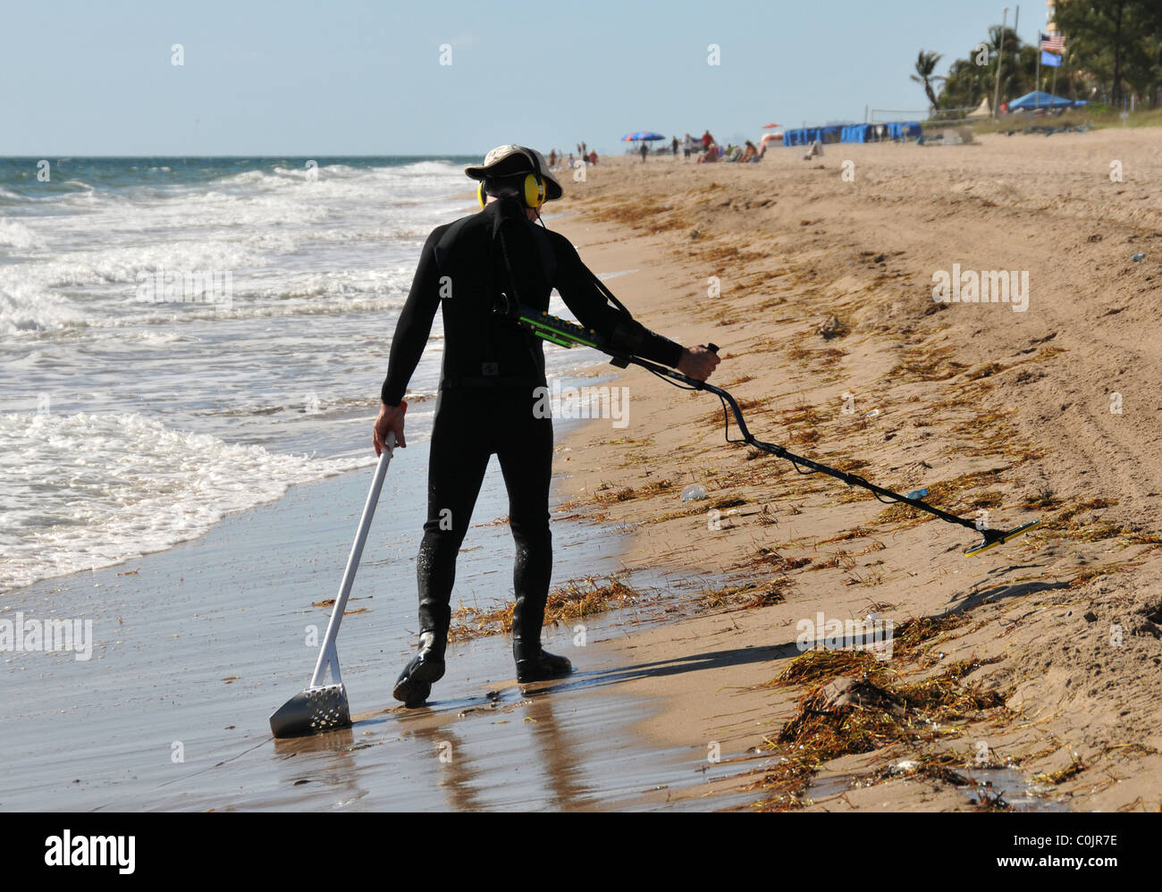 Beach treasure hunt hi-res stock photography and images - Alamy