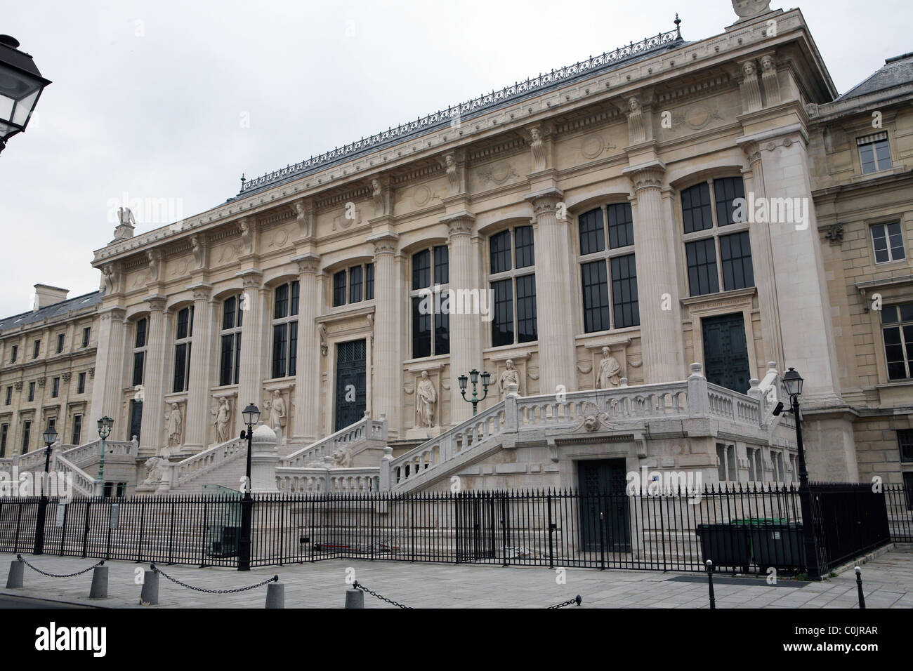 Police headquarters paris france hi-res stock photography and images ...