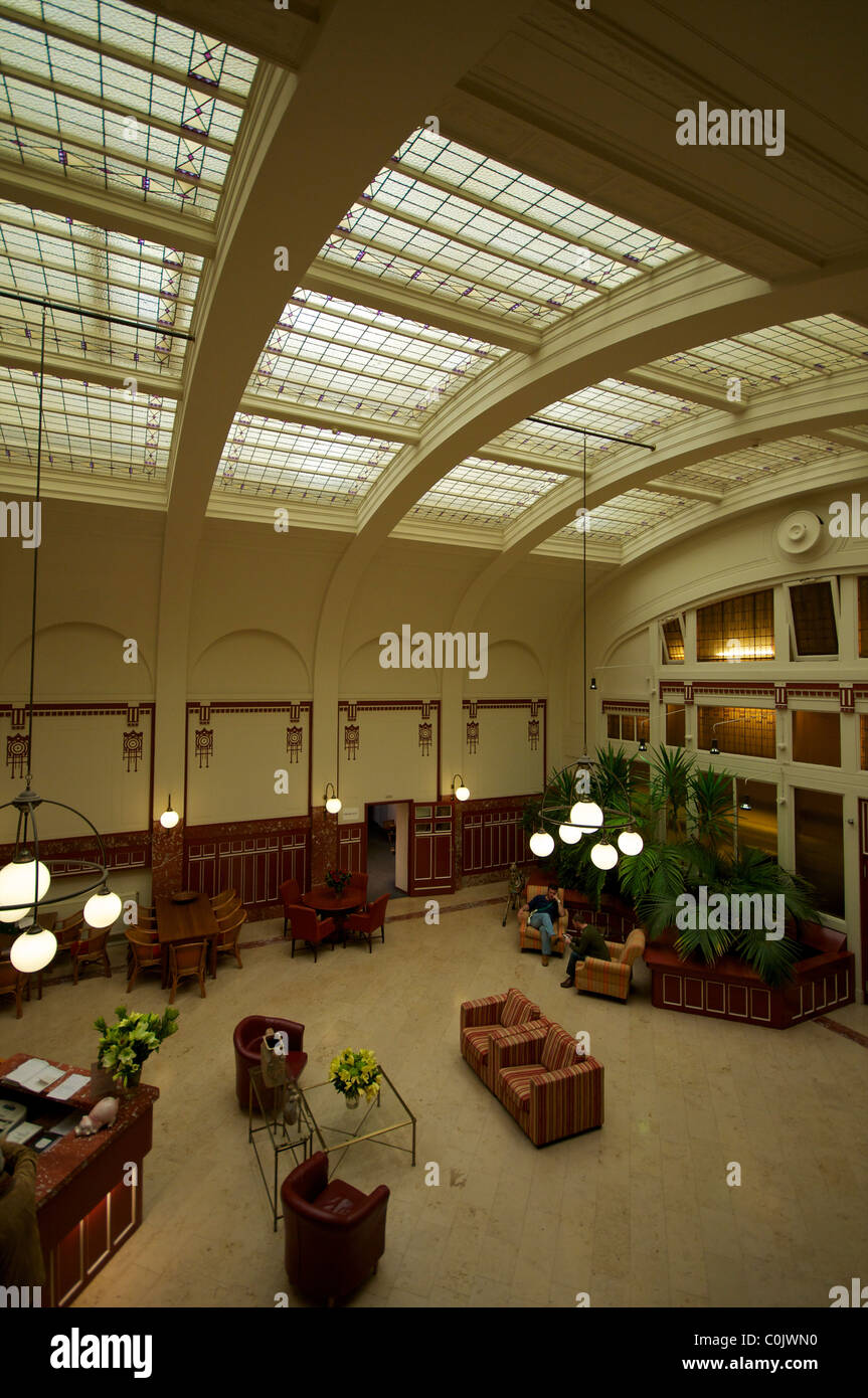 Hotel amsterdam hi-res stock photography and images - Alamy