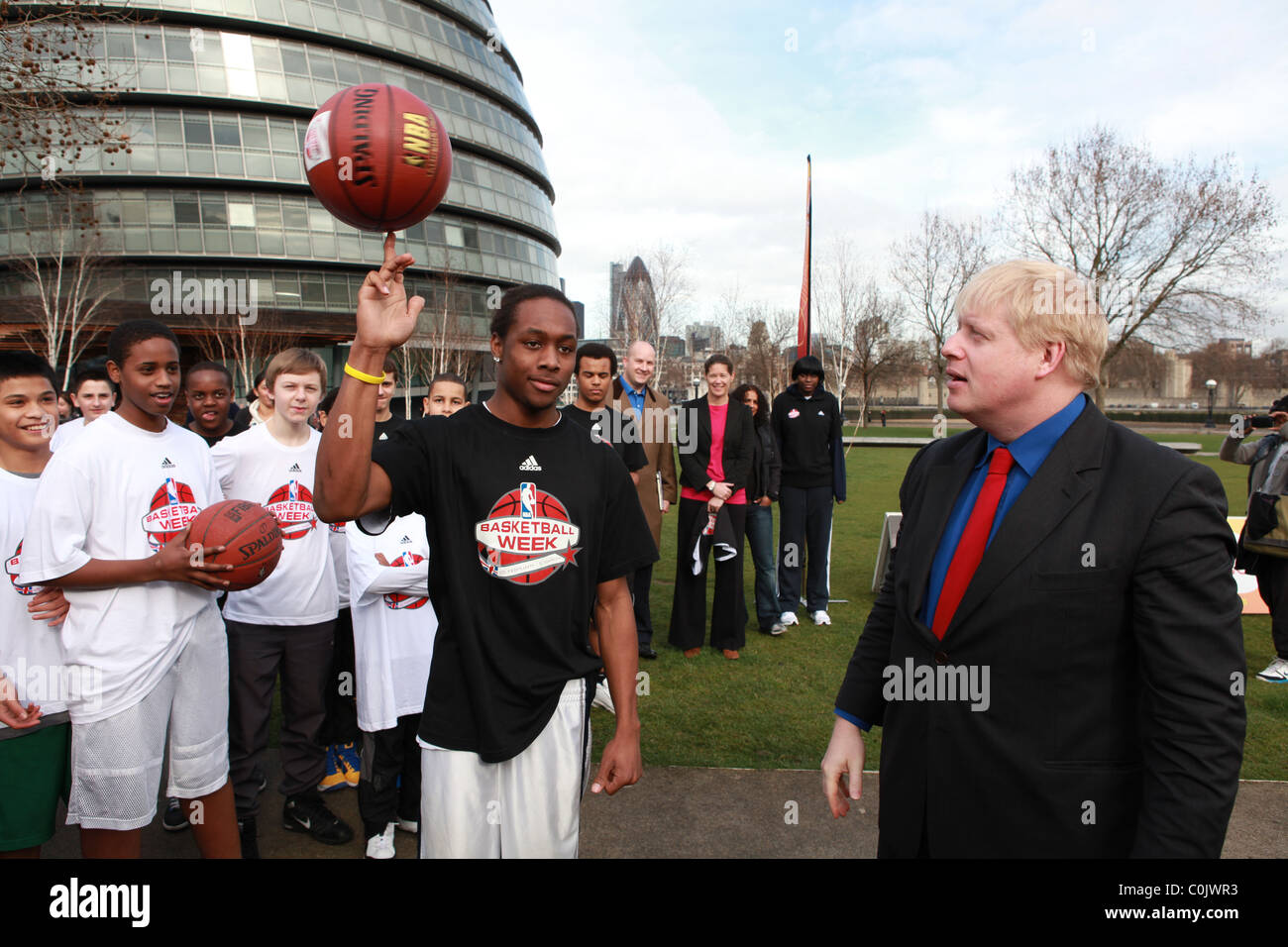 Basketball tip off hi-res stock photography and images - Alamy