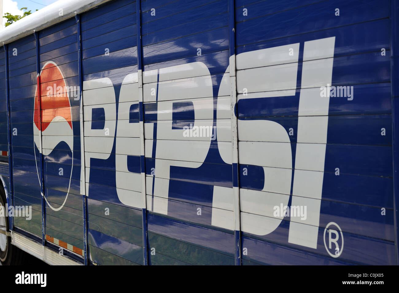 Pepsi hi-res stock photography and images - Alamy