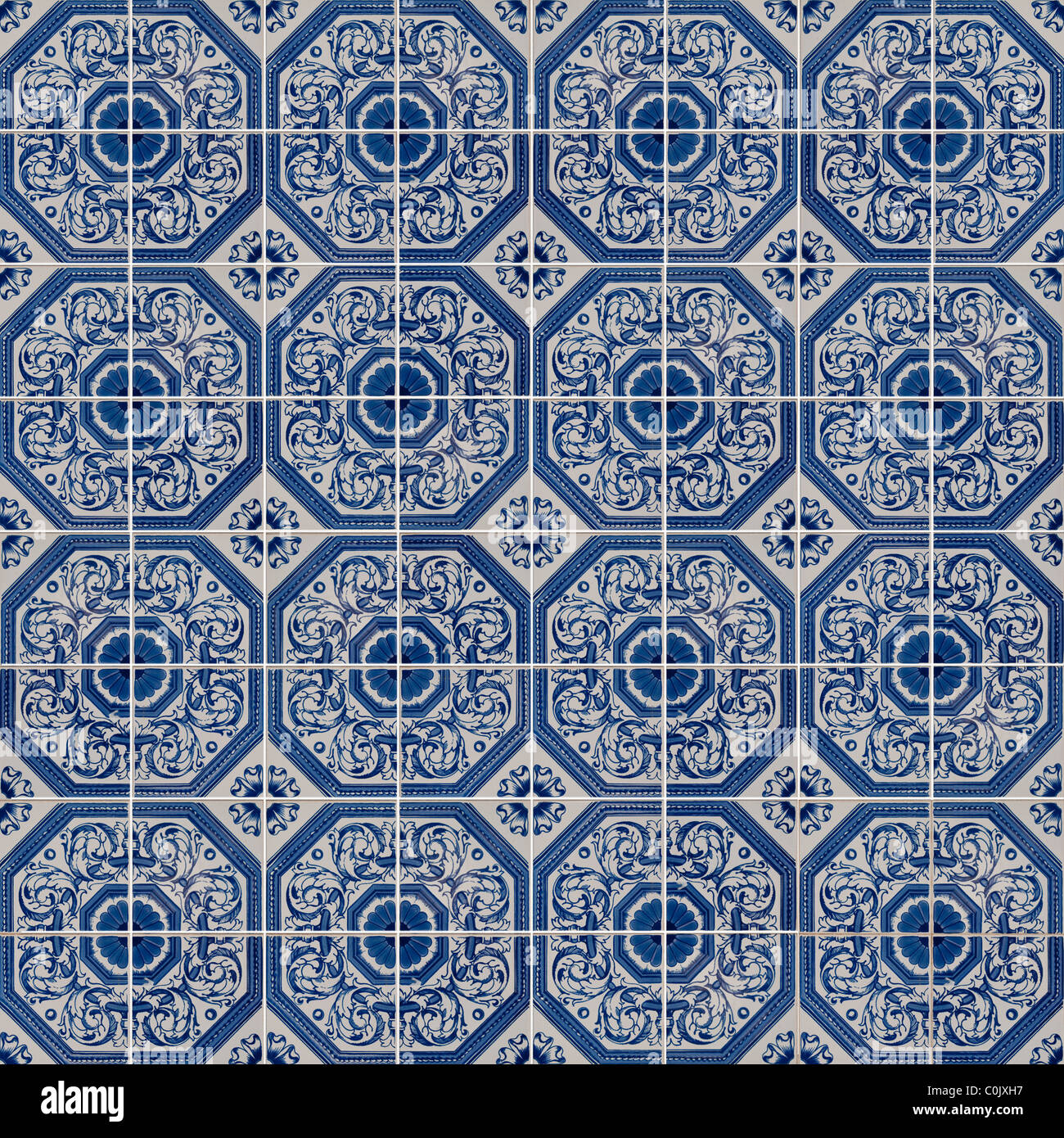 Seamless tile pattern of ancient ceramic tiles Stock Photo - Alamy