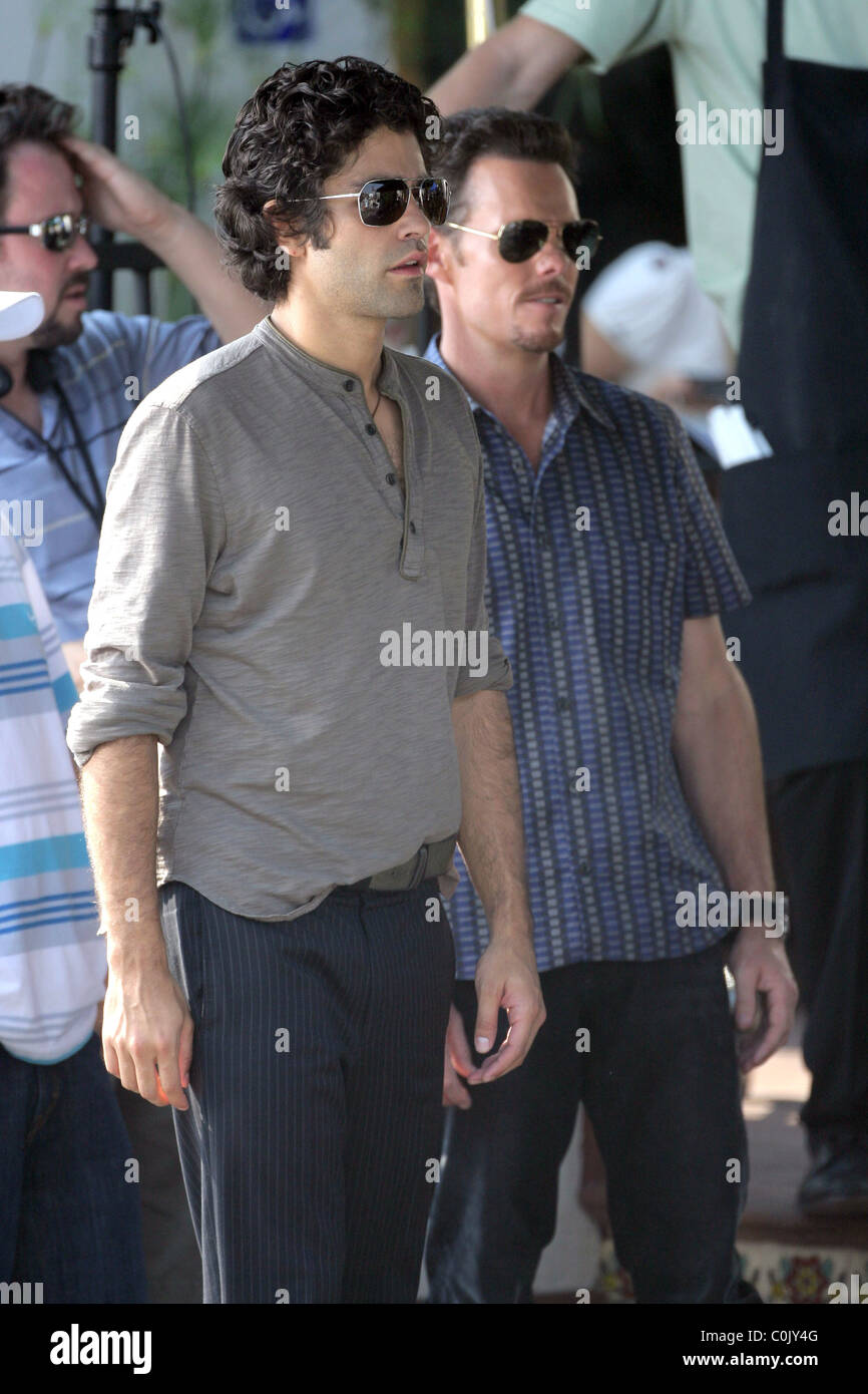 Adrian Grenier and Kevin Dillon, The cast of HBO's 'Entourage' filming ...