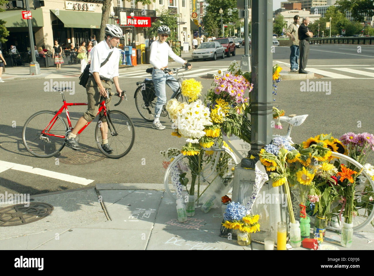 Memorial for cyclist Alice Swanson who was run over and killed by a ...