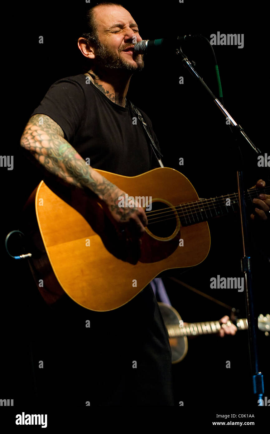 David hidalgo jr hi-res stock photography and images - Alamy