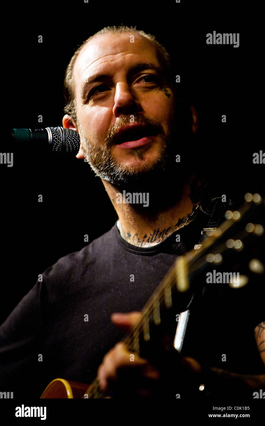Rock Band Social Distortion performing live in concert Stock Photo - Alamy
