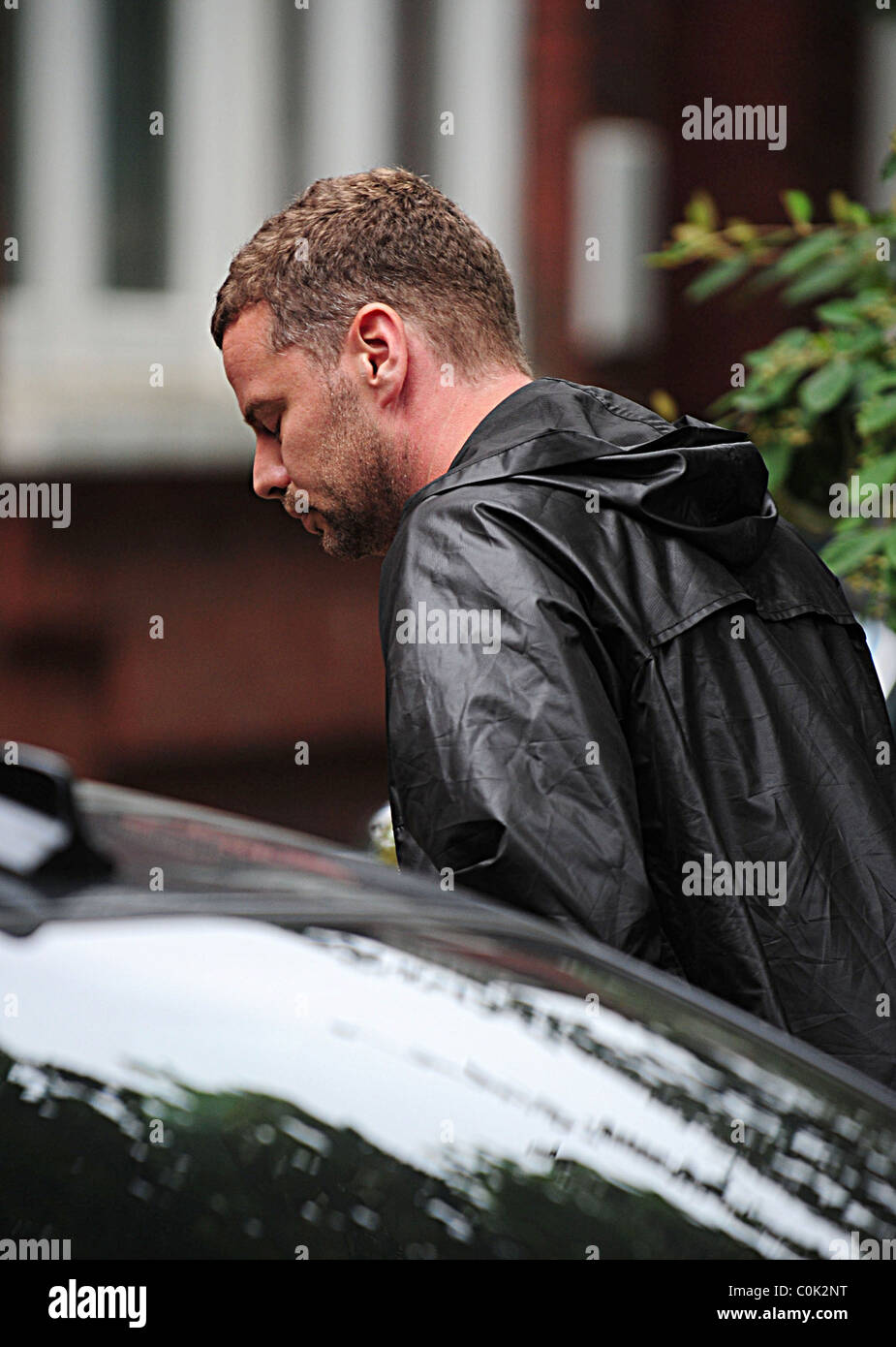 Ed Simons Lily's ex arriving at her house London, England - 07.08.08 ...