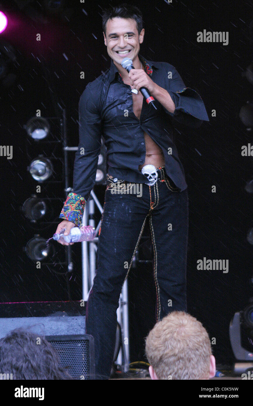 Chico Rock and Roll Charity Concert in aid of St Dunstan's and Cancer ...