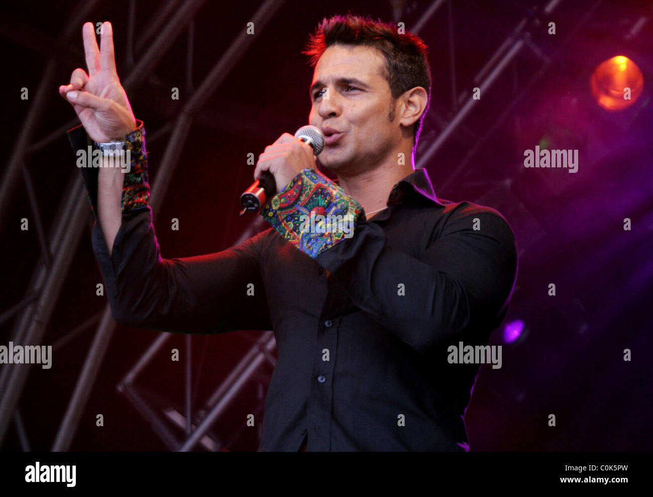 Chico Rock and Roll Charity Concert in aid of St Dunstan's and Cancer ...