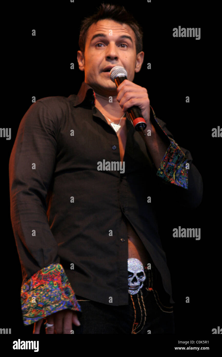 Chico Rock and Roll Charity Concert in aid of St Dunstan's and Cancer ...