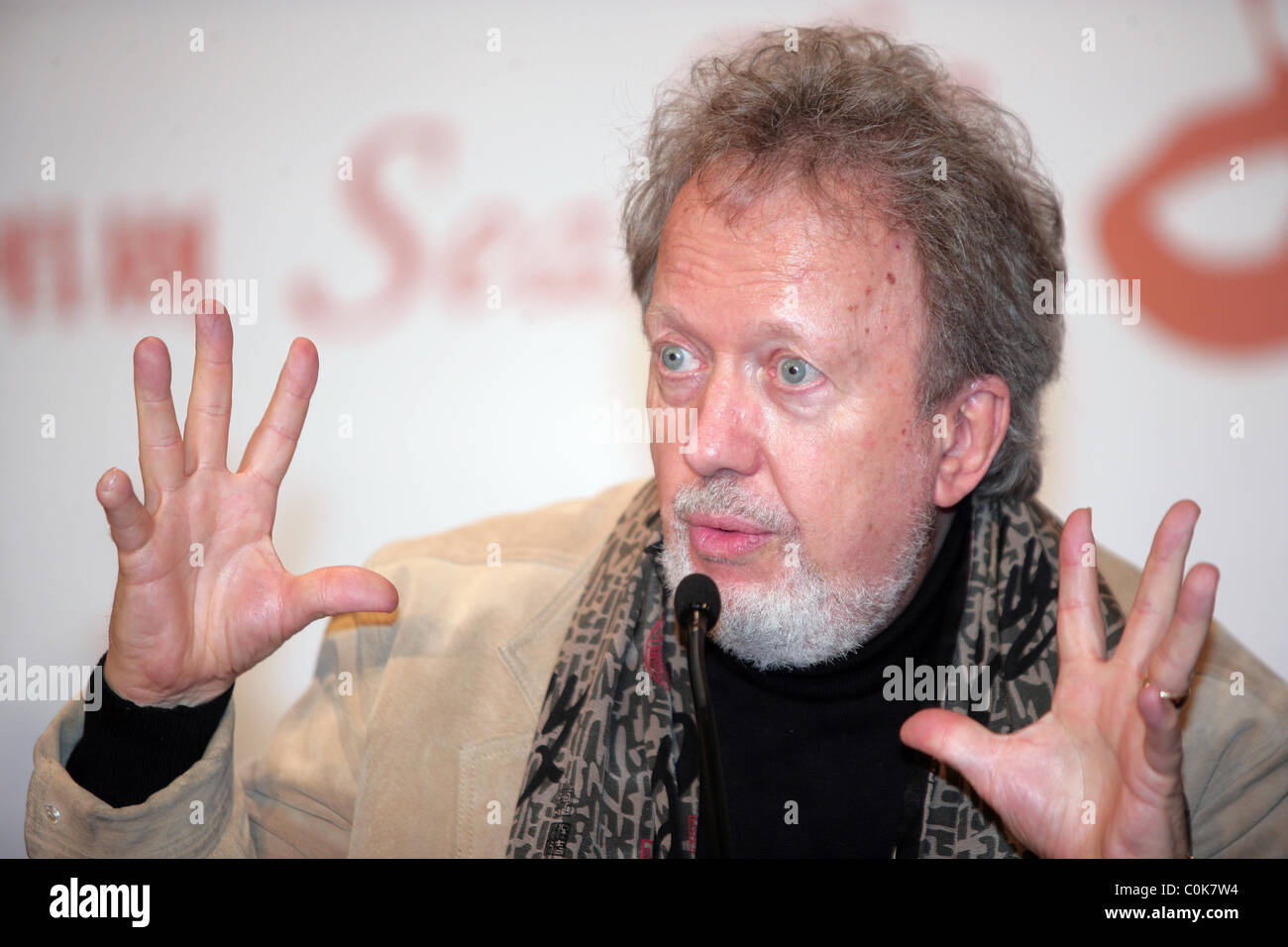 John nelson conductor hi-res stock photography and images - Alamy