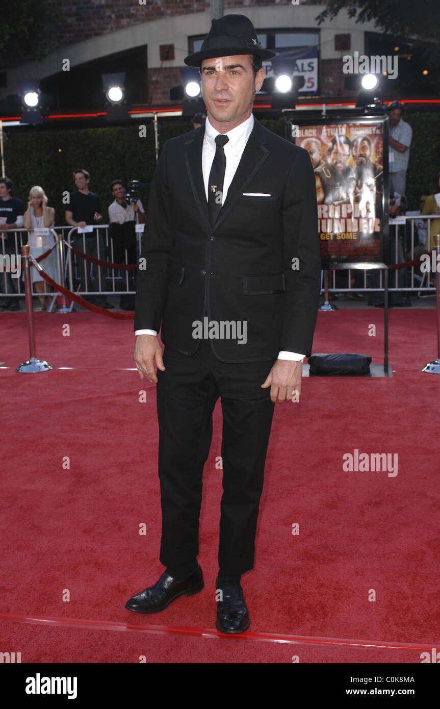Justin Theroux Los Angeles premiere of Tropic Thunder held at Mann's ...