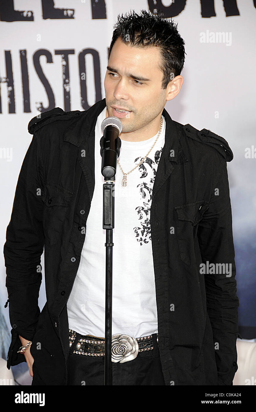 Chris Taylor Brown from the band Trapt Launch of 'Guitar Centre On-Stage' with the 'Make Rock ...