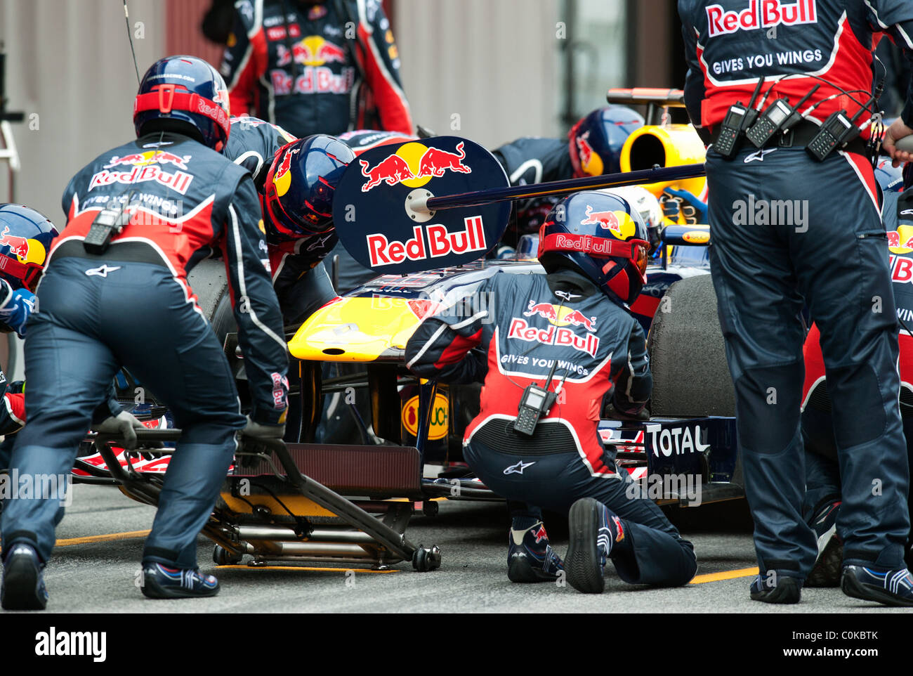 Pitstop Sebastian Vettel (Germany), Red Bull Racing-Renault RB7 ...