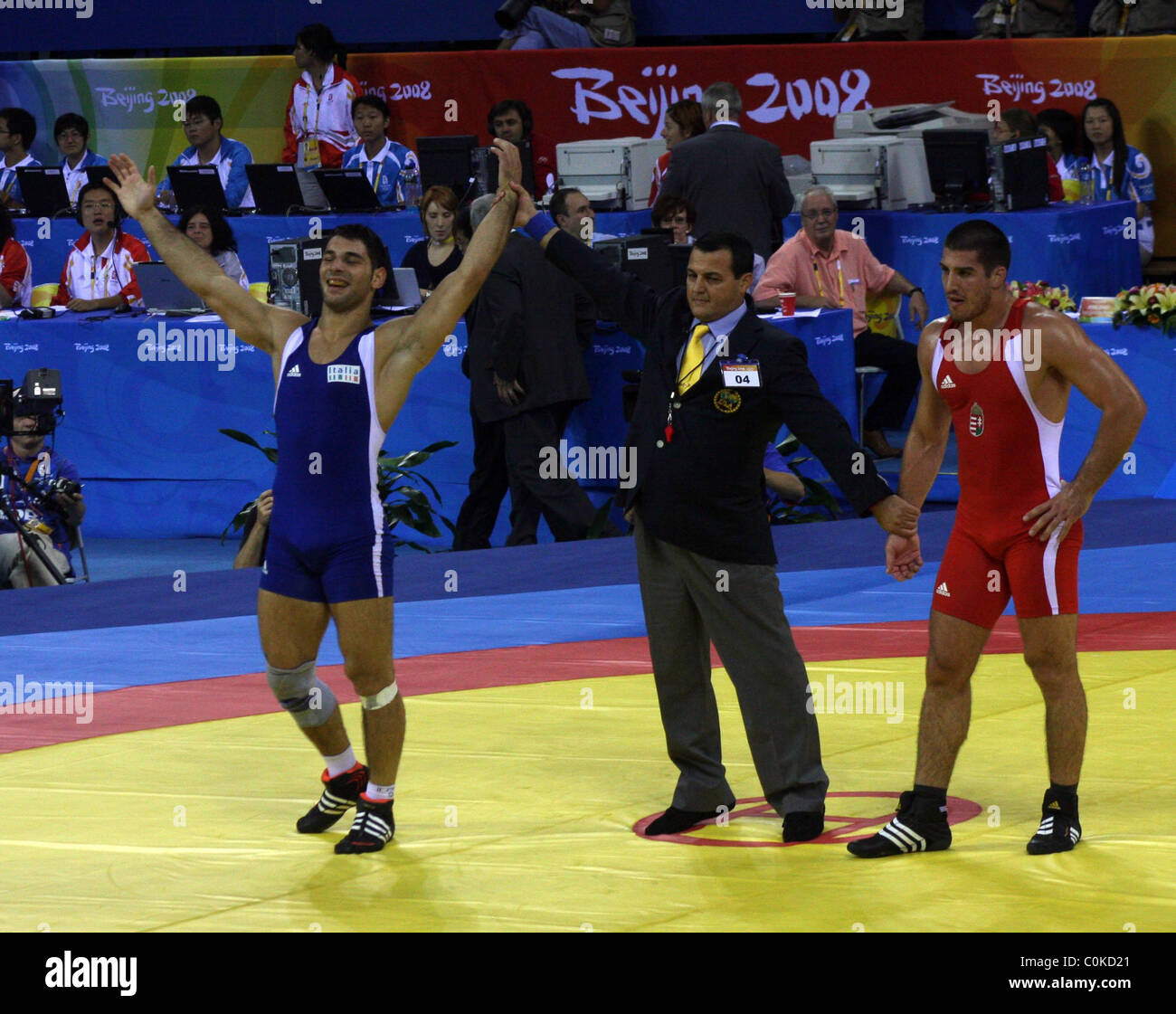 Italy`s Minguzzi Andrea beats Hungary's Fodor Zoltan to win the Men`s ...