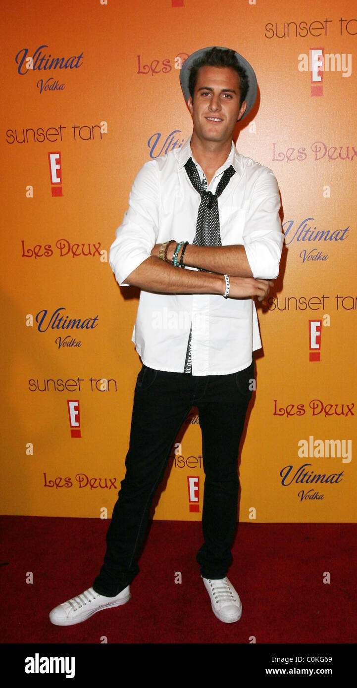 Adam ouf sunset tan premiere hi-res stock photography and images - Alamy