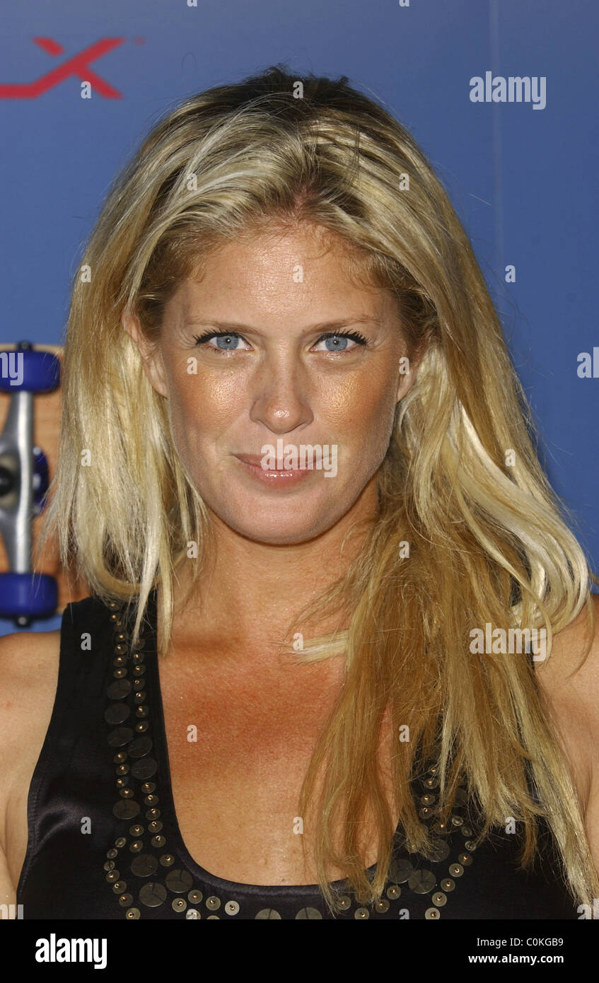 Rachel Hunter The Launch Party of the T-Mobile Sidekick LX Tony Hawk ...