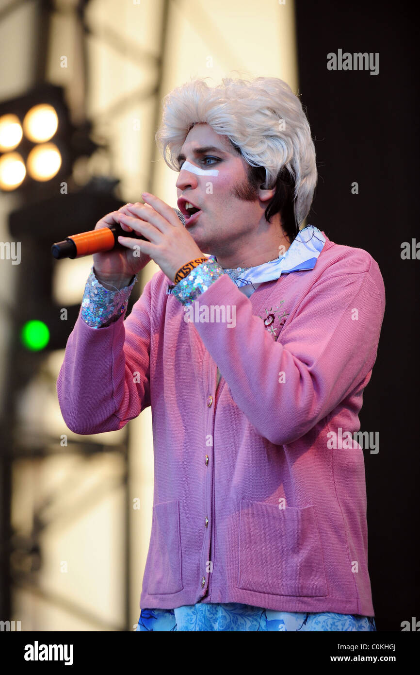 Noel Fielding of The Mighty Boosh The Big Chill Festival - Day 2 ...