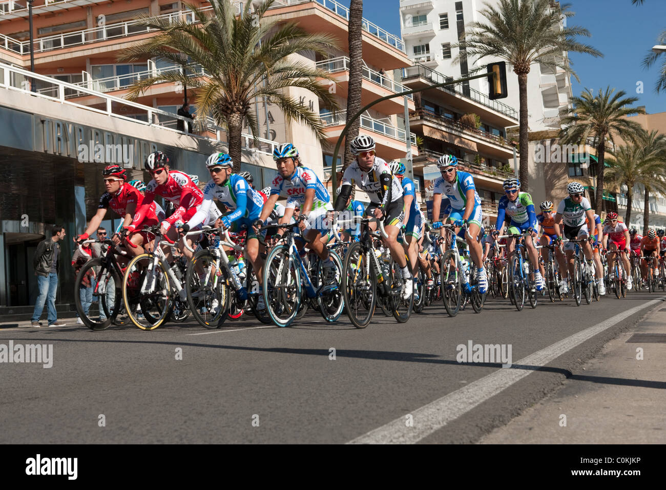 Racing cycles hi-res stock photography and images - Alamy