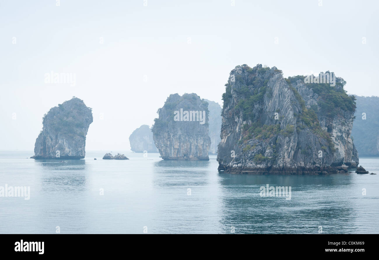 Limestone island formations of Halong Bay (Ha Long Bay) of Vietnam ...