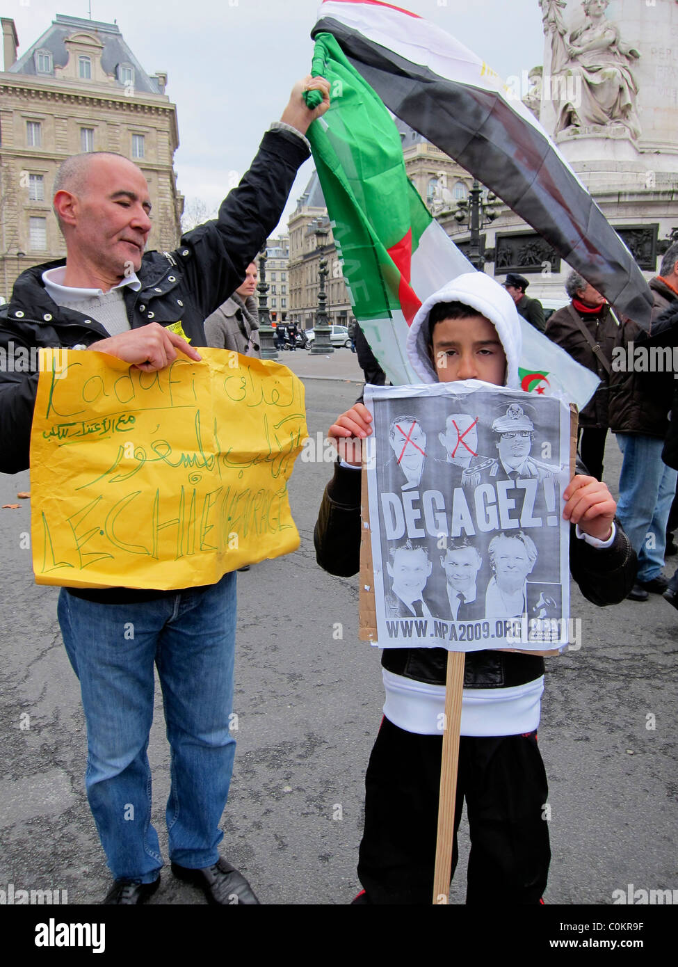 Paris, France, Libya Demonstration, in Support of Libyan Revolution ...