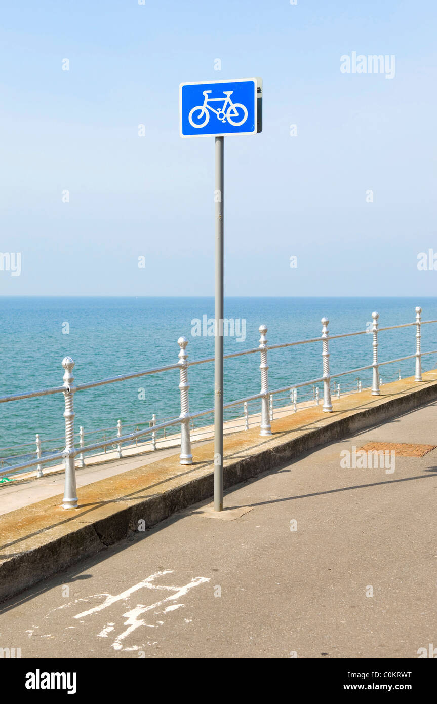Cycle path sign on Blackpool Promenade Stock Photo - Alamy