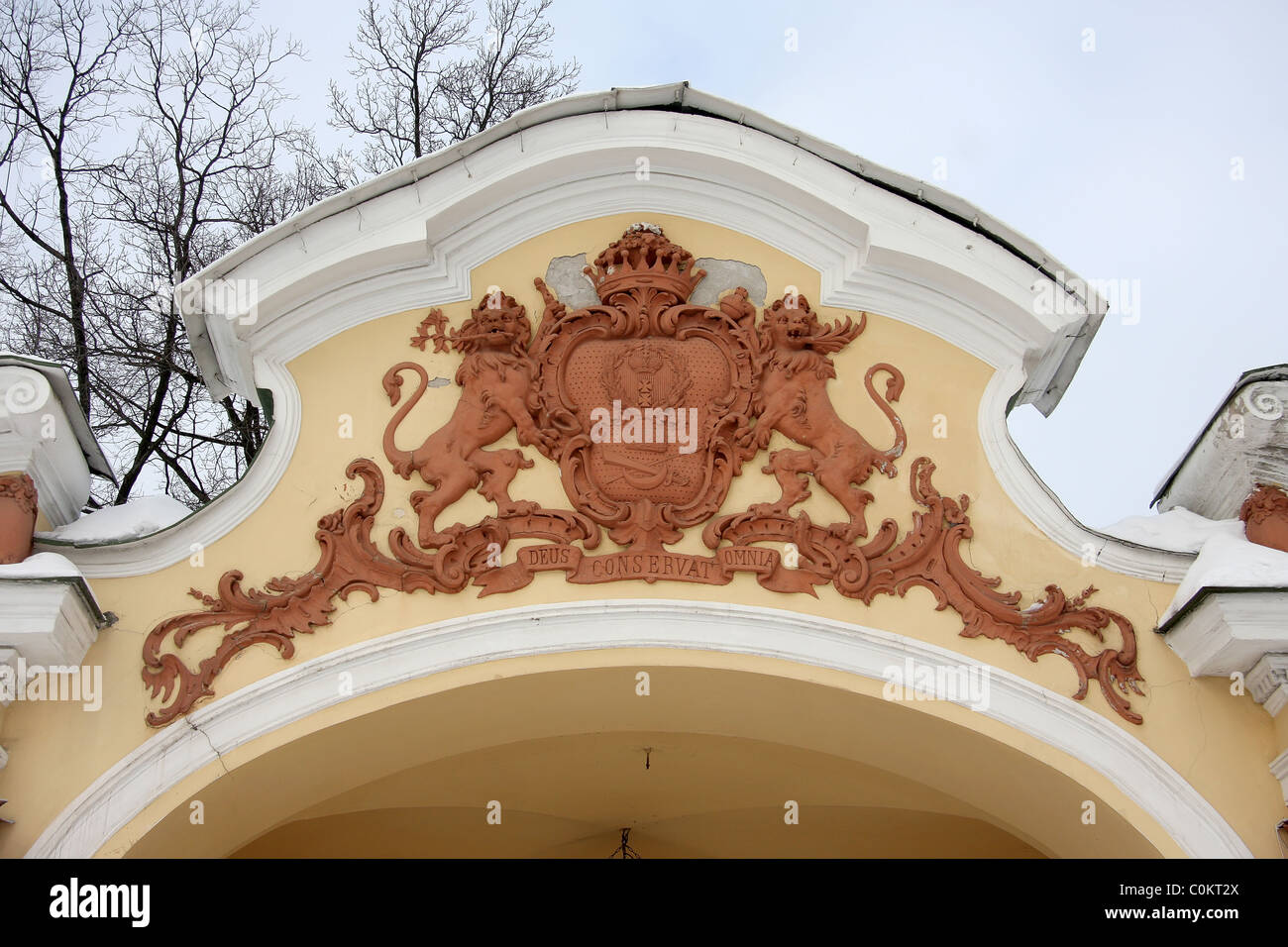 Ancient coat of arms hi-res stock photography and images - Alamy