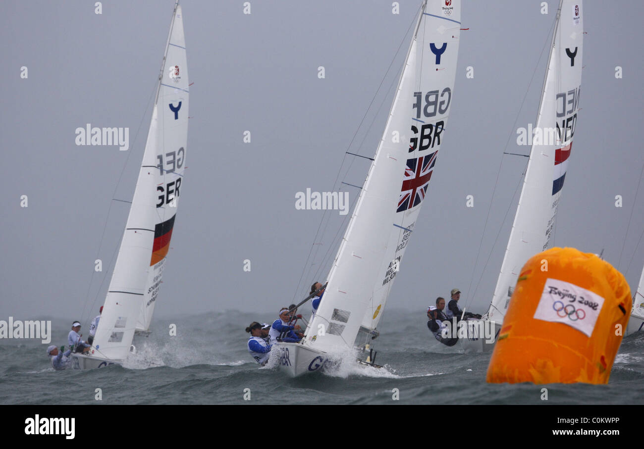The British team competes during the Yngling medal race The British ...