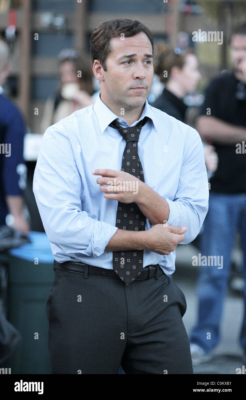 Jeremy Piven on the set of the HBO series 'Entourage' Los Angeles ...