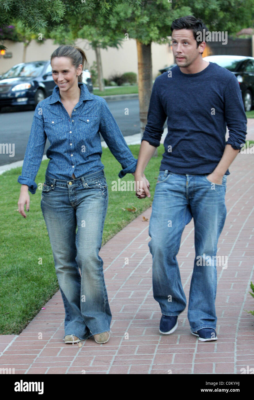 Jennifer Love Hewitt Husband Ross Mccall