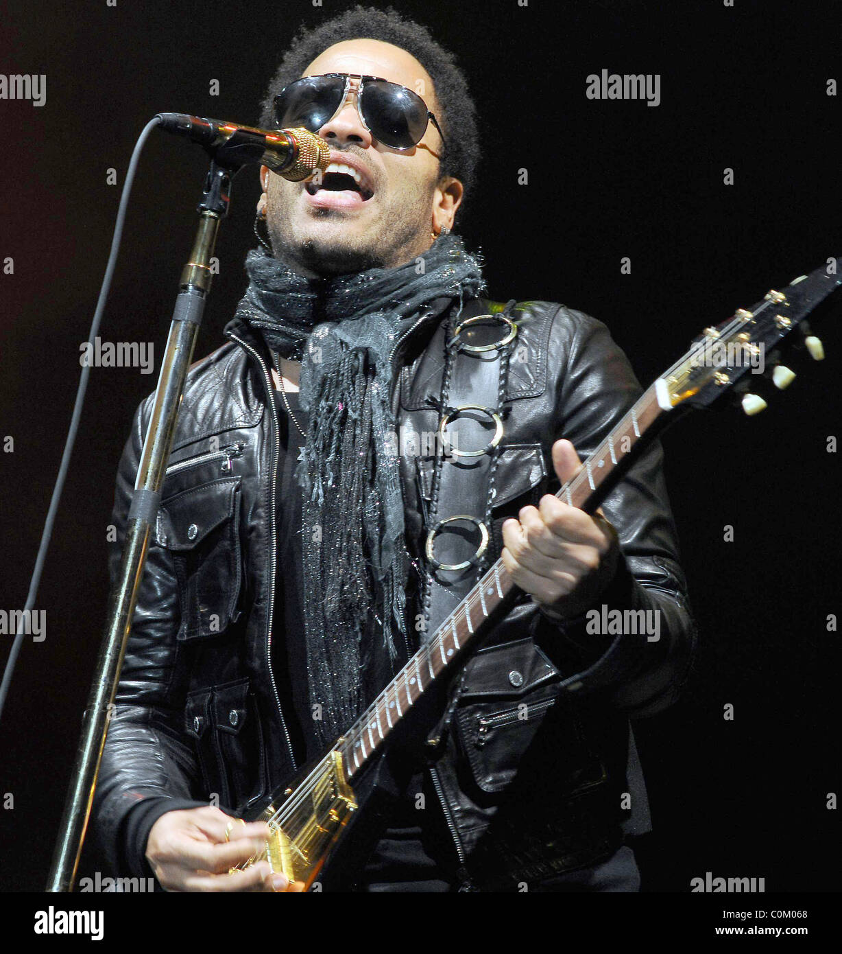 Lenny Kravitz plays Marley Park Dublin, Ireland - 19.08.08. ** ** Stock Photo - Alamy
