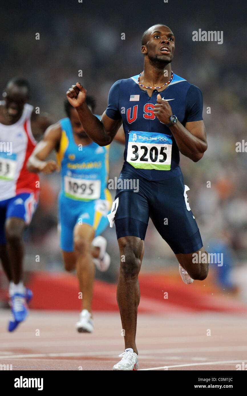 LaShawn Merritt of the United States wins gold running 43.75 seconds in ...